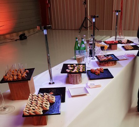 Louer Eclairage de buffet sur batterie contrôlable à distance ...